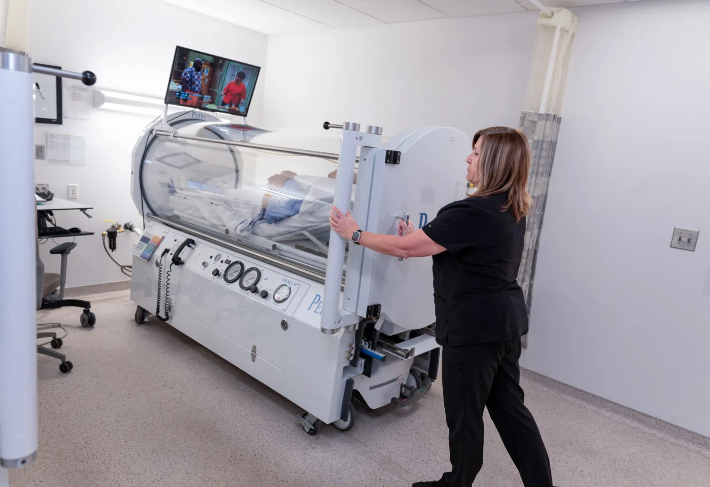 Hyperbaric Oxygen Wound Therapy